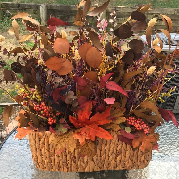 Accents | Stunning Floral Arrangement In Wicker Basket | Poshmark